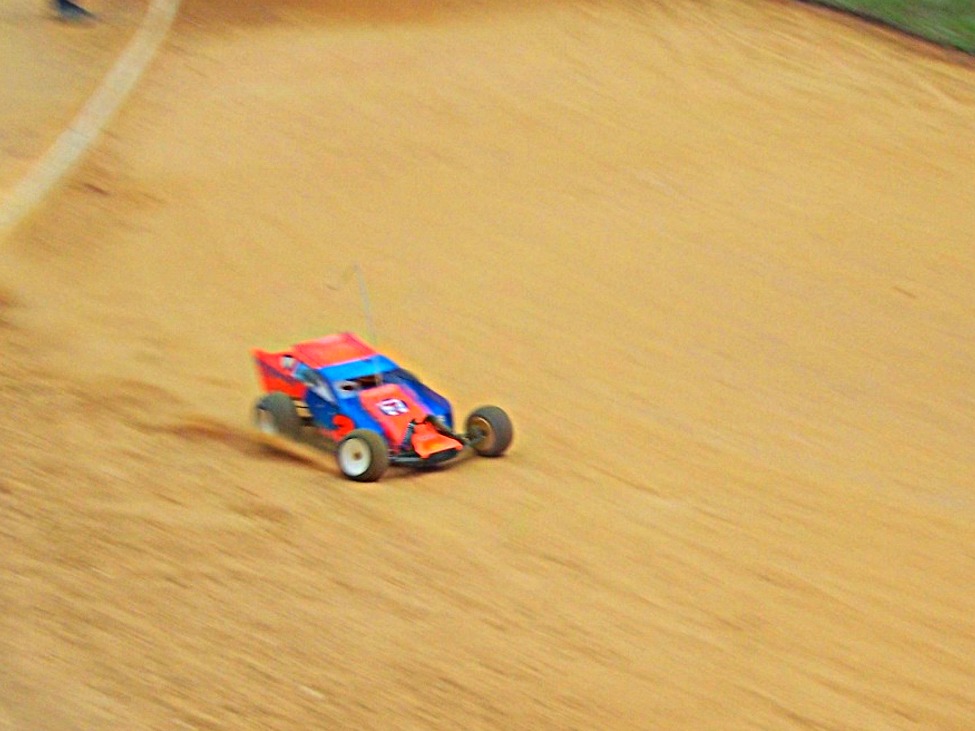 Thunder R/C Car Racing